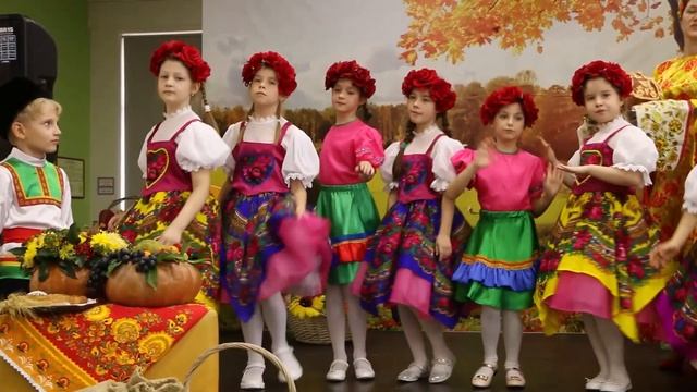 🔥 Фольклорное сокровище: казачья песня «За Кубанью огни горят»