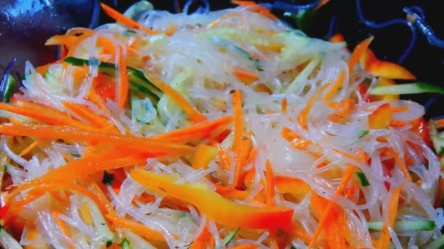 Салат Фунчоза
