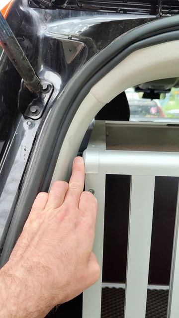 Примеряем клетку в багажник HAVAL DARGO. Встала идеально. Для приобретения - контакты ниже!