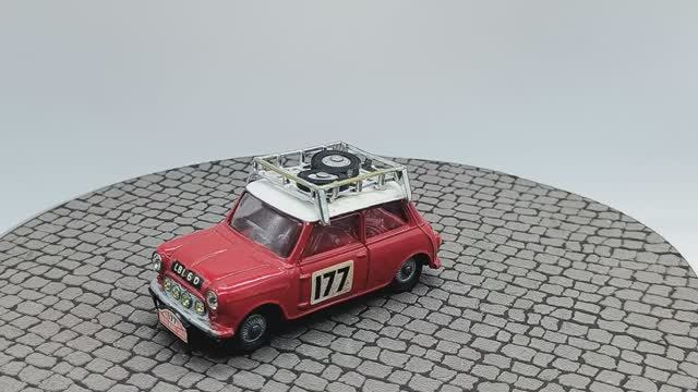 Модель автомобиля Mini Cooper S 1:43
