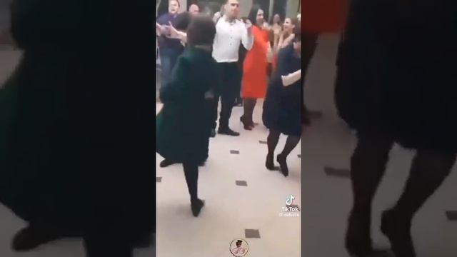 video_7737567546005 (3).mp4 #гулянка#девки_пошли_в_загул#загул#девчата_гуляют#