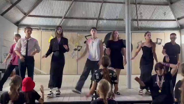 🔥 ТАНЕЦ ВОЖАТЫХ, КОТОРЫЙ ВЗОРВАЛ АПЛОДИСМЕНТАМИ! 🔥