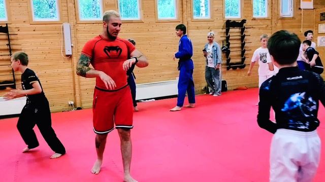 2025.07.15."Сибирский Барс" на "Территории Дзэн". На тренировке у Игоря Андреевича .