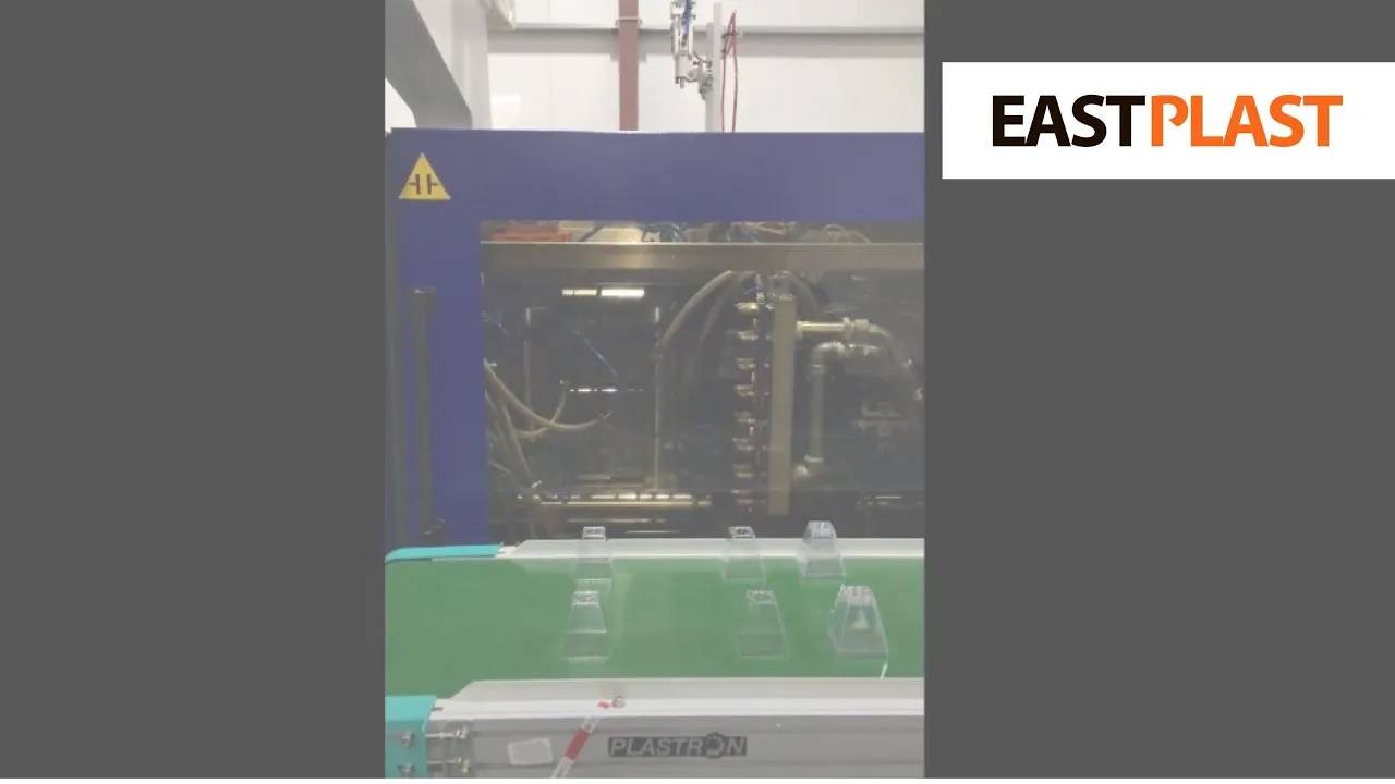 Запуск робота ALFAROBOT и ленточного конвейера PLASTRON