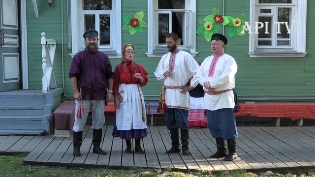 "Ай дак нам-то ле не дорого было ваше злато" - Солисты ансамблей "Оглобля", "Лагвица", "Медуница"