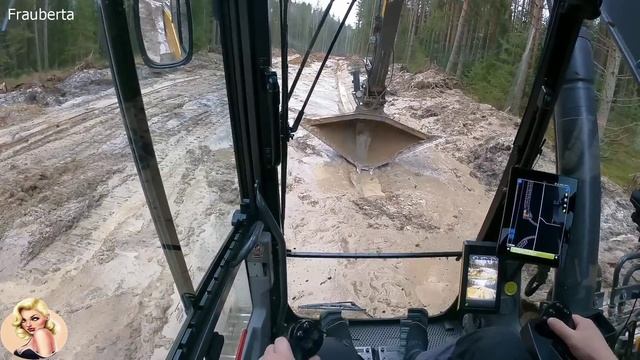 Строительство, лесная дорога подготовка закончена