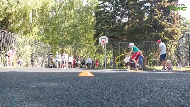 Мультиспартакиада в Октябрьском районе: жители проверили свою силу и ловкость