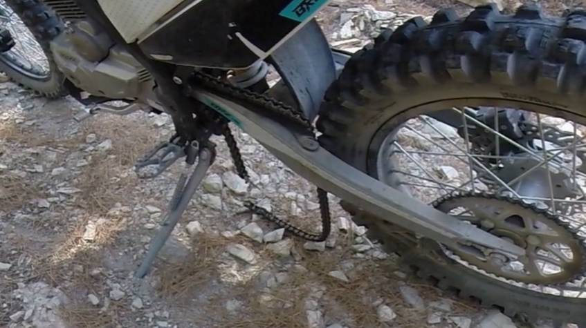 Сухогруз Рио, Кабардинка, Геленджик, порвалась цепь в лесу, Эндуро, BRZ H6 250 кубов.