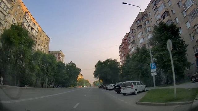 Поездка на автомобиле из посёлка Боровский до Леруа и на Киевскую