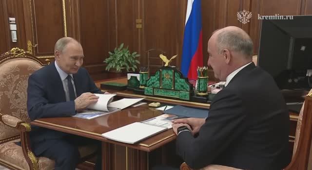 Владимир Путин провёл рабочую встречу с главой Карачаево-Черкесии Рашидом Темрезовым