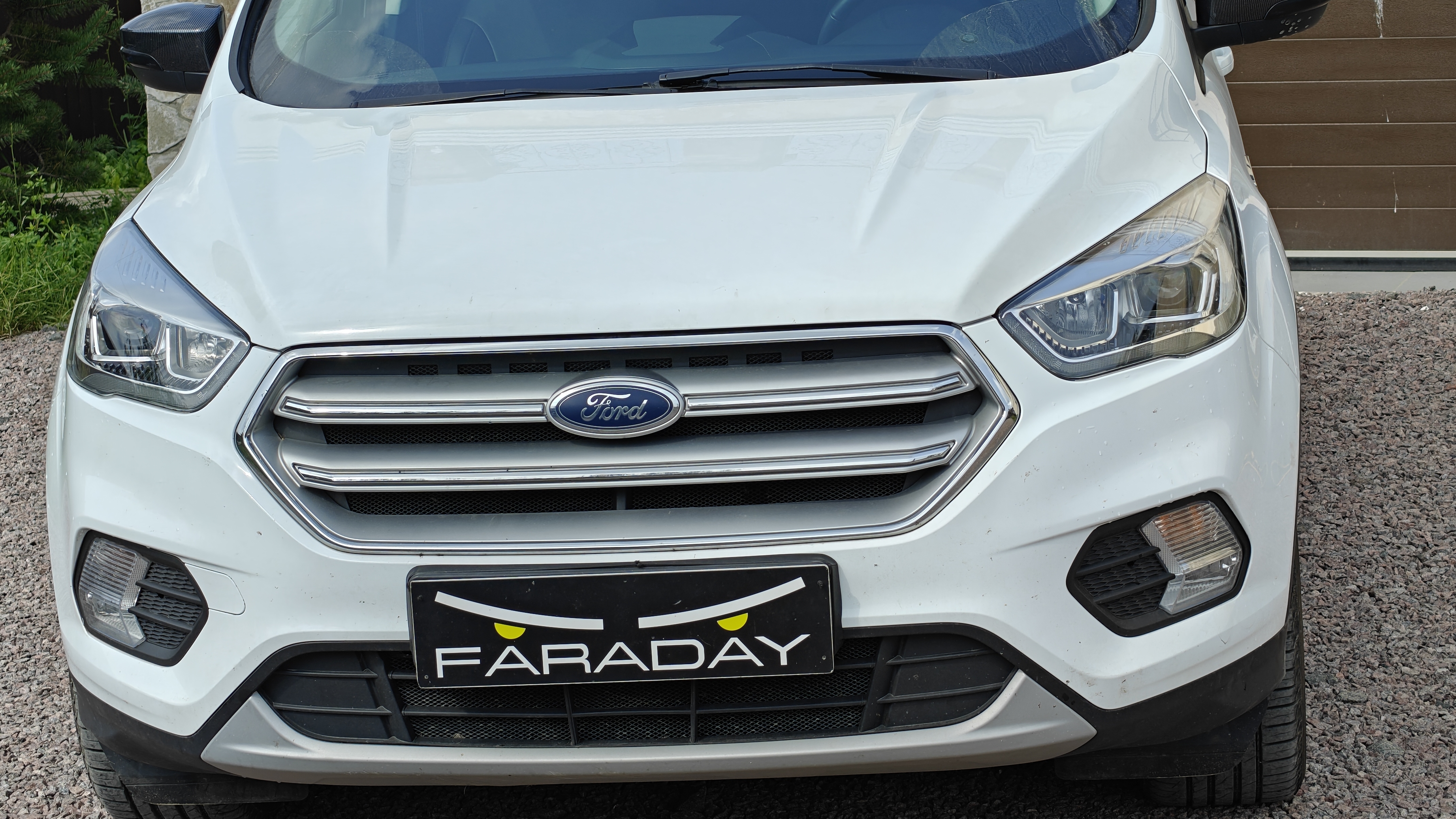 Ford Kuga 2018.
Установка мощных bi-led Aozoom A15 4300k.