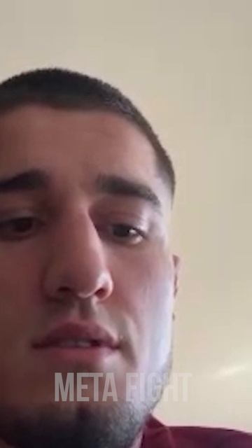 Российский боец Сусуркаев рассказал, как в США НЕЛЕГАЛЬНО работал на доставках и грузчиком