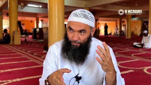 Вопрос 208. Почему Аллах не наставляет их на путь истинный? Единобожие в вопросах и ответах