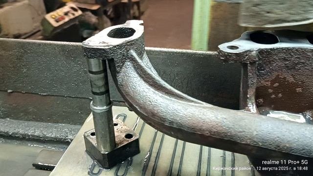 Шлифовка плоскости прилегания коллектора Газель Некст на плоскошлифовальном станке 3г71м