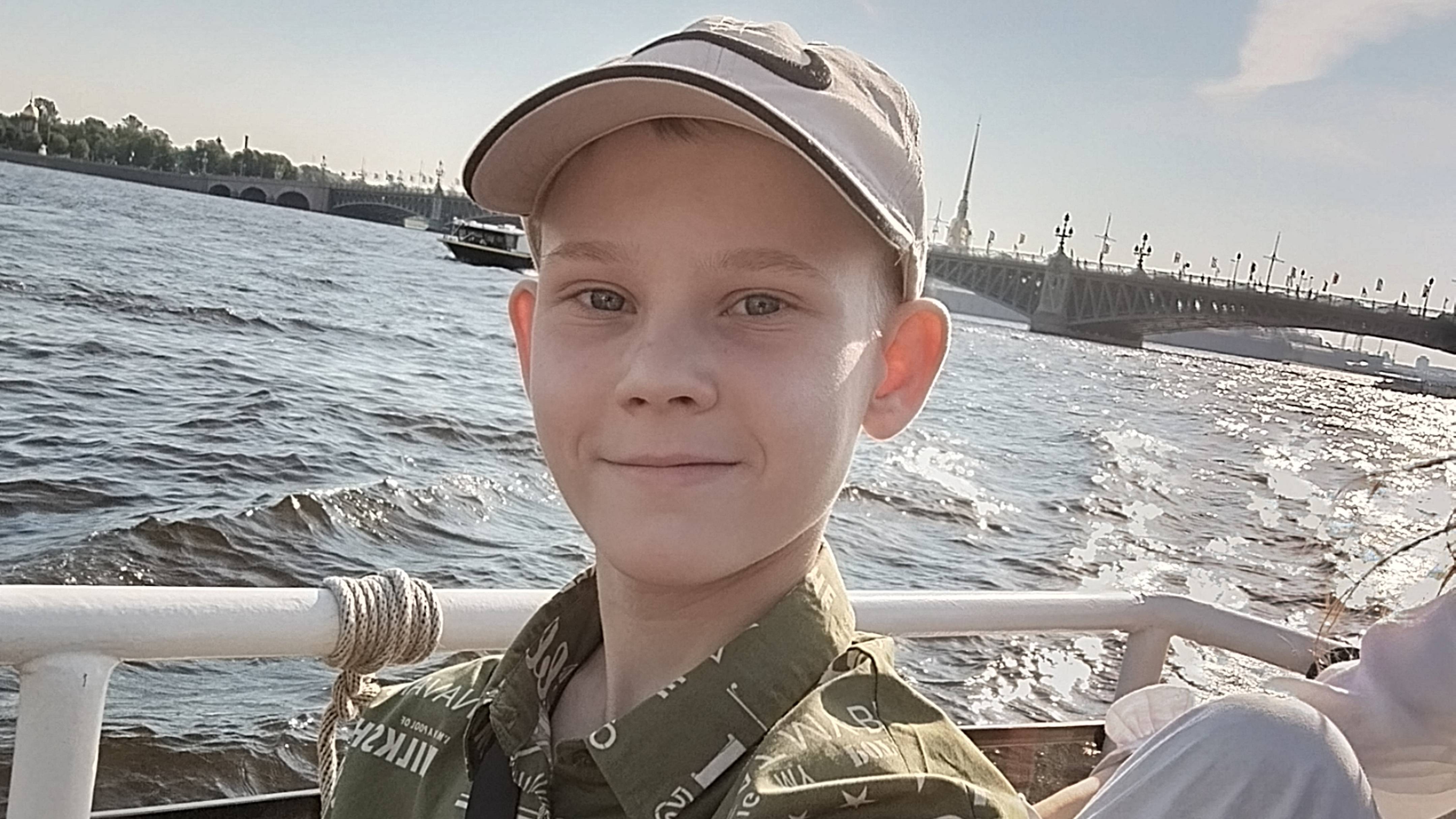 Прогулка по каналам и рекам на теплоходе.Путешествие в Санкт-Петербург №5