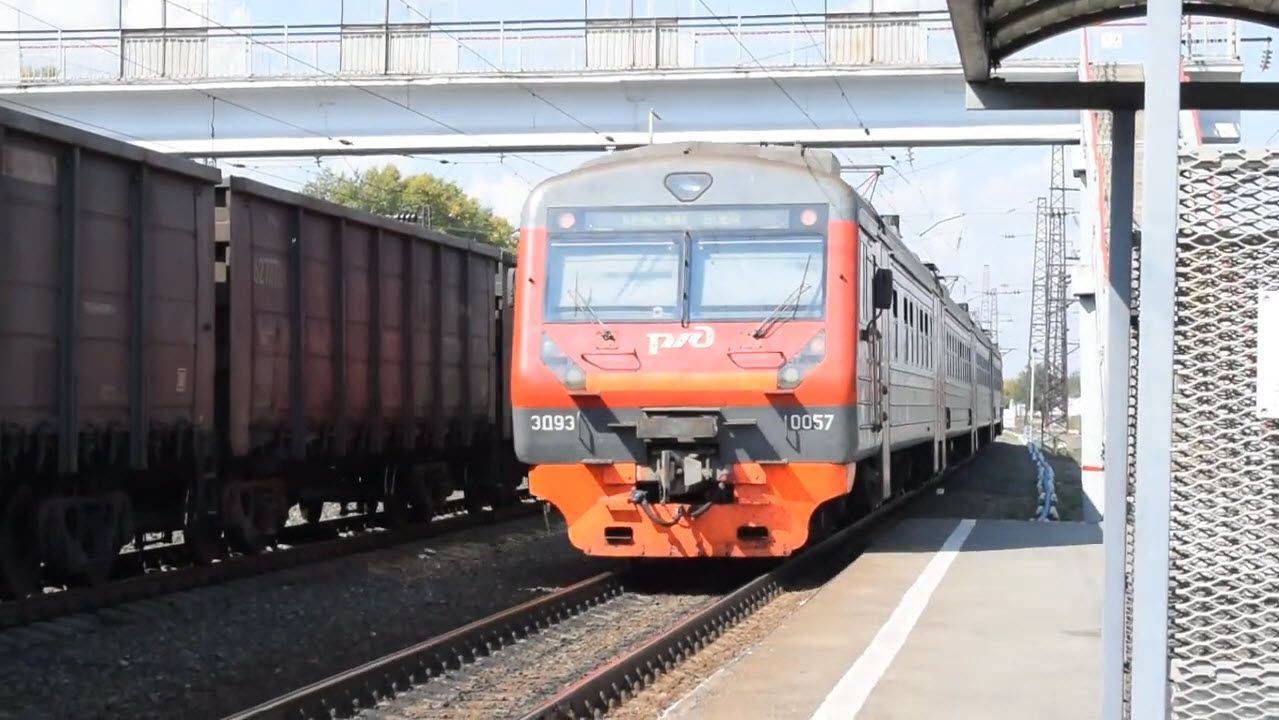 Электропоезд ЭД9Э-0057. Покатушки от Новозудилово до Новоказачего+отправление и ЭДТ.