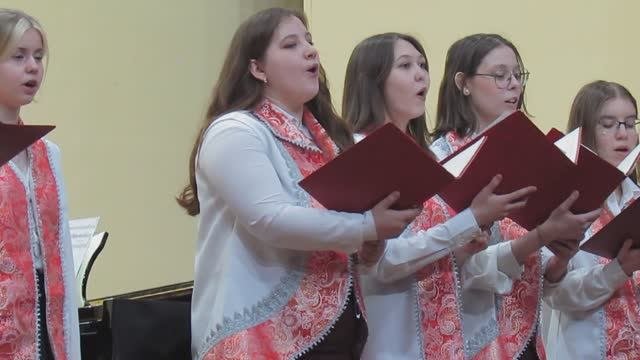 "выйди к волге, дорогая"