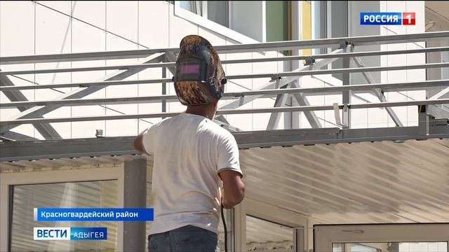 В селе Еленовском завершается ремонт 6-й школы