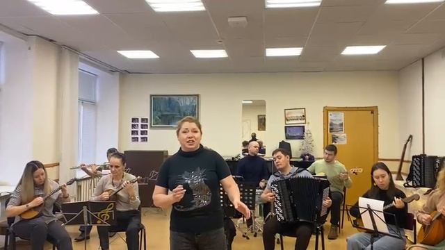 ≪НЕ НАЙТИ ПРОТОПТАННЫХ ТРОПИНОК≫-репетиция. БАМ Таксимо Т. Шаманская. АВТОРЫ: П.Толмачёв, С.Борисов