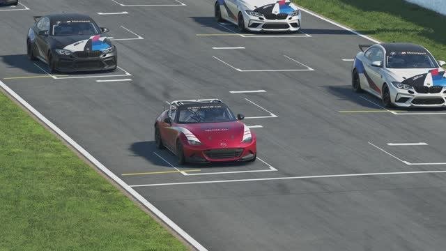 Assetto Corsa EVO. Можно ли на Мазде обогнать БМВ.