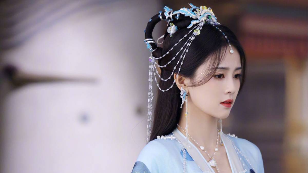 Bai Lu - All I Need