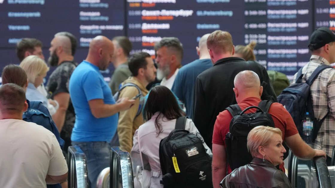 В аэропортах Волгограда и Саратова сняли все ограничения