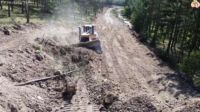 Строительство, обслуживание горной дороги, обзор