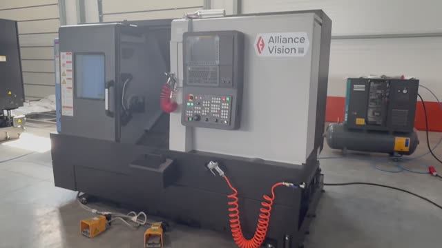 DN SOLUTIONS (DOOSAN) LYNX 2105LSYA