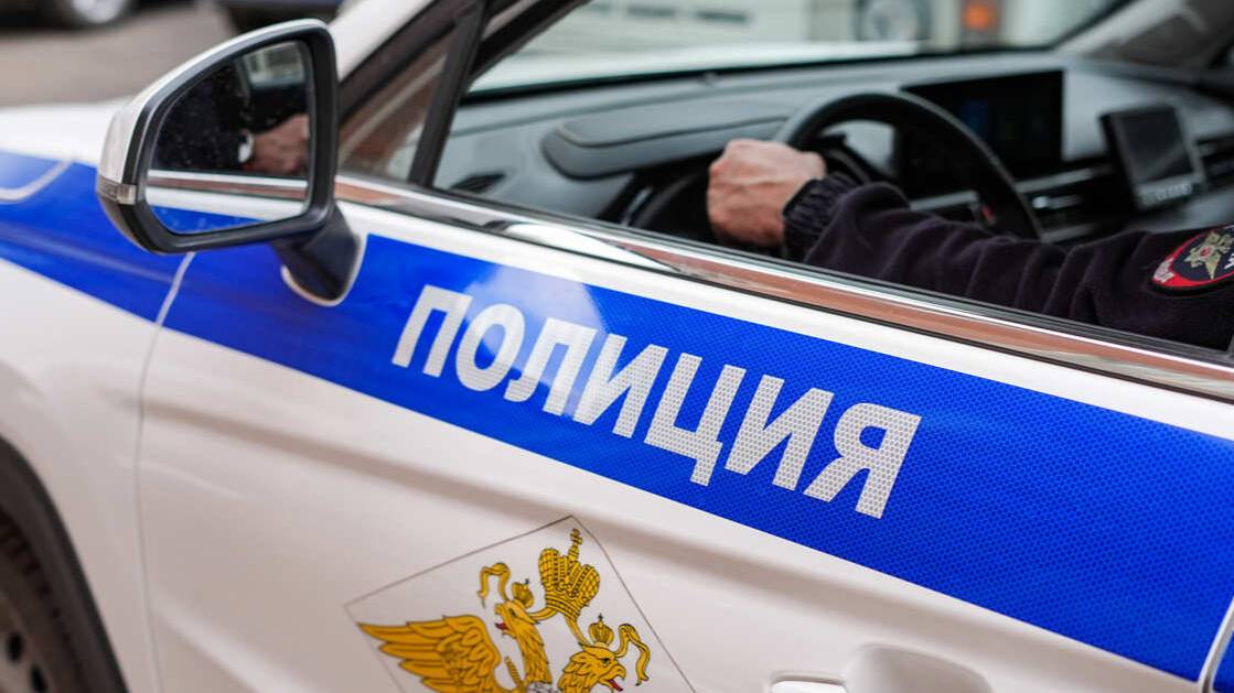 Питерские школьники избили двойника Ленина