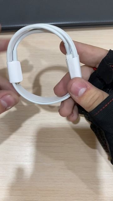 #ASMR в стиле @TheRelaxingEnd с AirPods Pro… с экраном?!