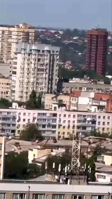 Ростов-на Дону. Тот самое видео которое даже лениаый постит. В чистом виде без клякс на нем.