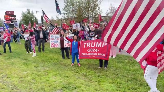 Встреча Владимира Путина и Дональда Трампа глазами репортёров RT