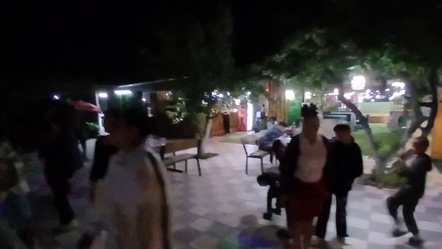 Чолпон-Ата Иссык-куль, кафе Drova дрова, вечерний отдых, ресторан,гуляем по городу,вечерняя прогулка