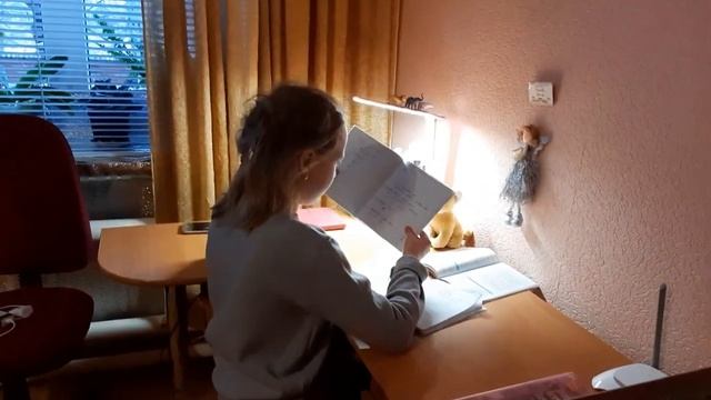 Воспоминания 2021г. Варили полевую кашу, учили уроки. Бабушка приготовила кышку из пшеном...