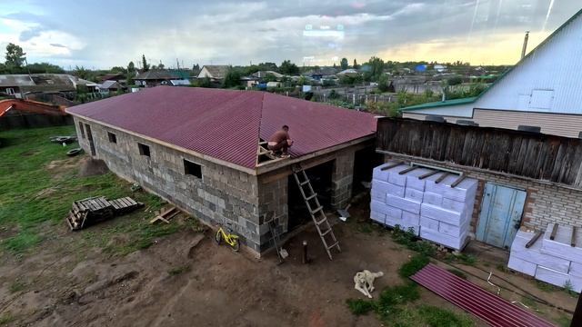 Краша завершена, последний этап крепления профлиста