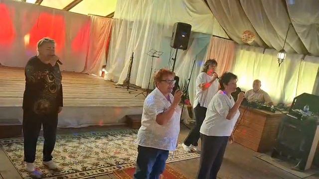 "Синий лён" - вокальный ансамбль "Привокзальные узоры". Фестиваль
"Трасса Рига Москва" 2025