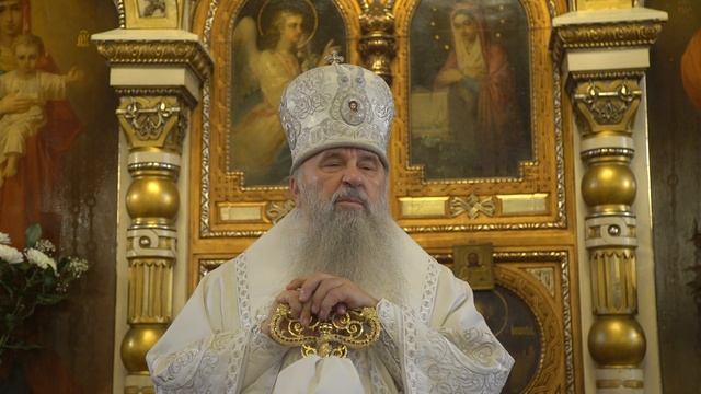 Митрополит Варсонофий совершил Божественную литургию в храме святого Иова Многострадального