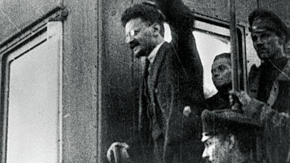 85 лет назад - Последний день жизни советского политического деятеля Льва Троцкого