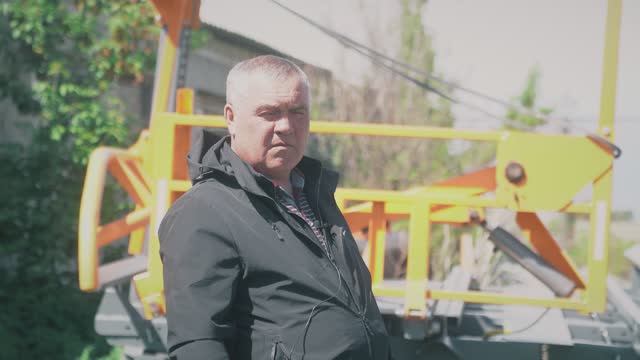 Отзыв о подборщике-транспортировщике рулонов TRB10L