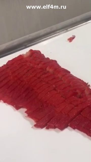 Нарезка красной рыбы на устройстве нарезки (рыбы, мяса, филе, овощей) ИПКС-074-01-200Ч(Н)