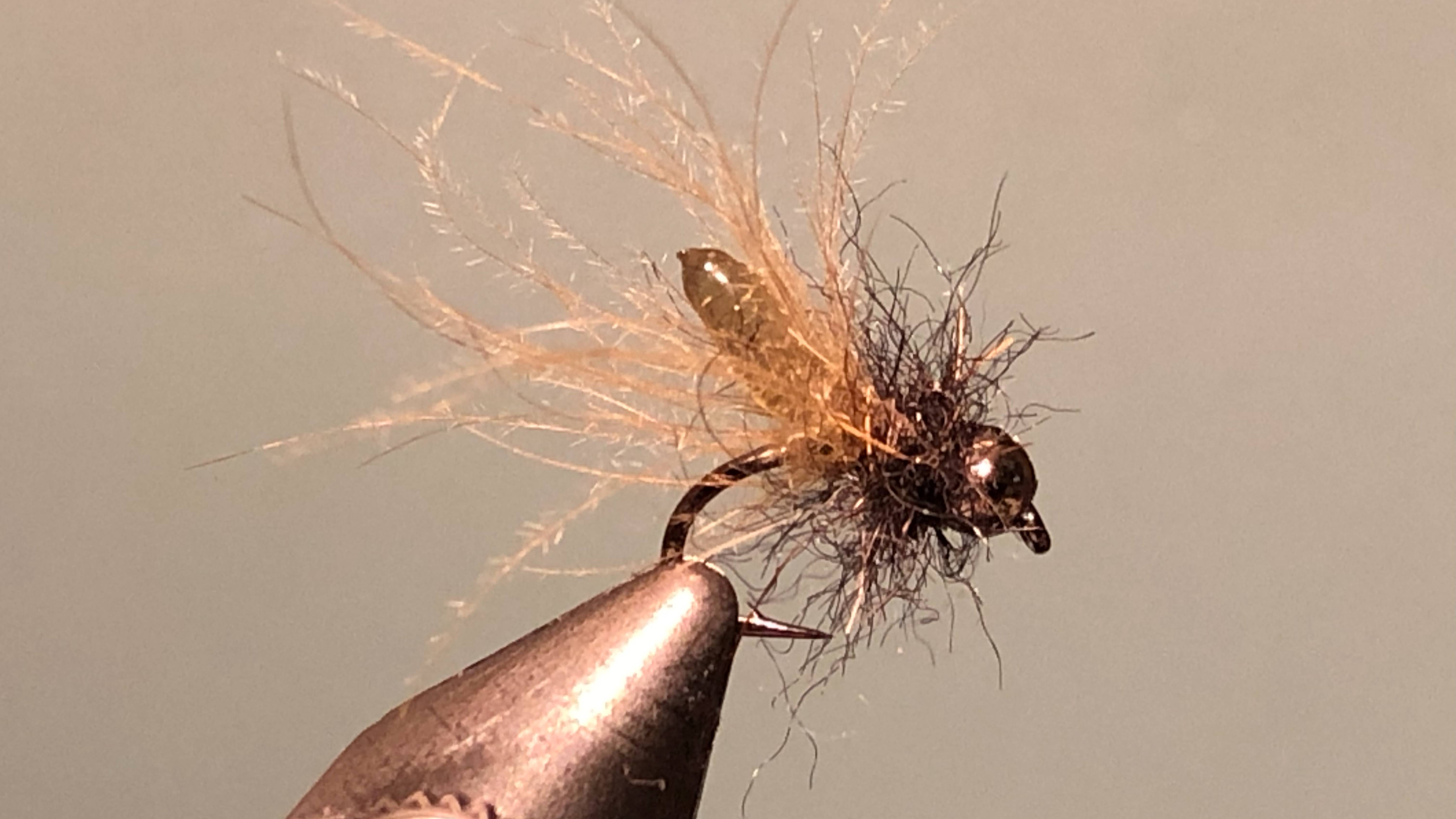 Хариусовая нимфа Криптонитовый Ручейник/Kryptonite Caddis Как связать от GM FLY