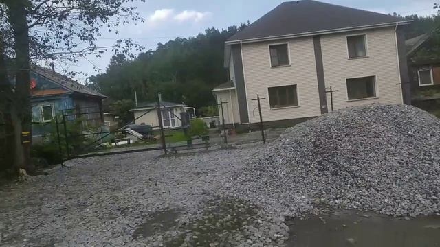 Я ОПЯТЬ ПОЕХАЛА.