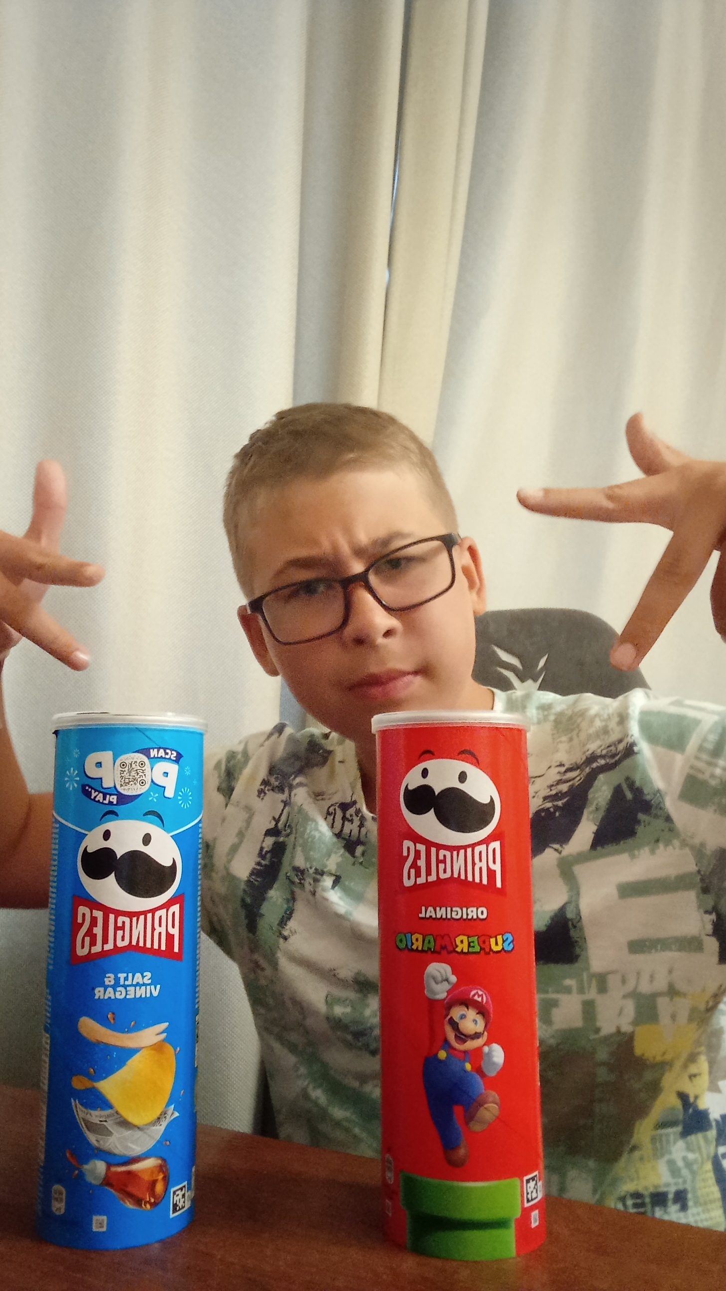 Обзор принглс! В прингалсах...??