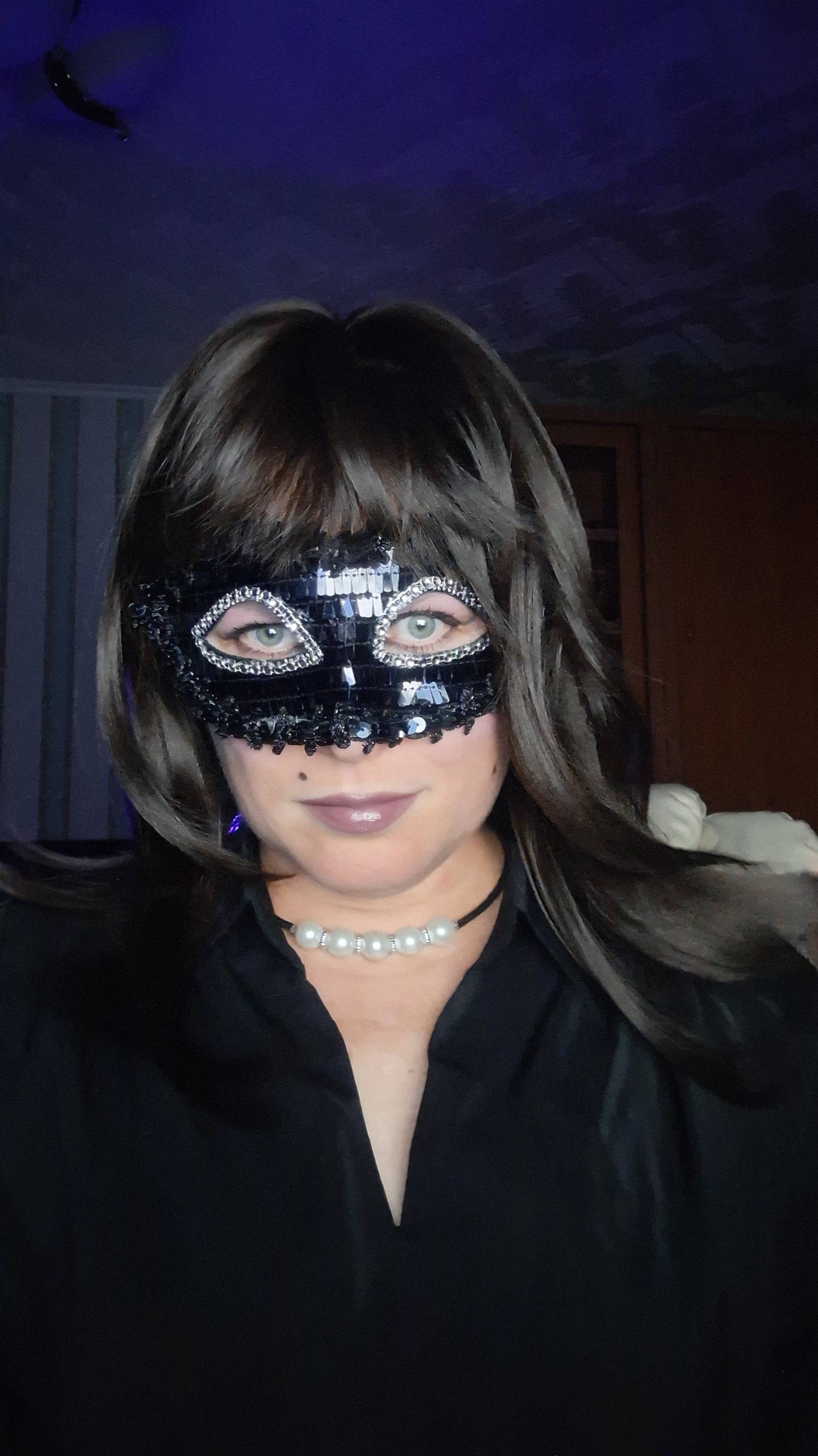 Никогда не позволяй другим делать с тобой то, что тебе не нравится.