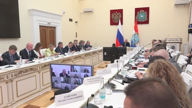 Оперативное совещание с участием губернатора