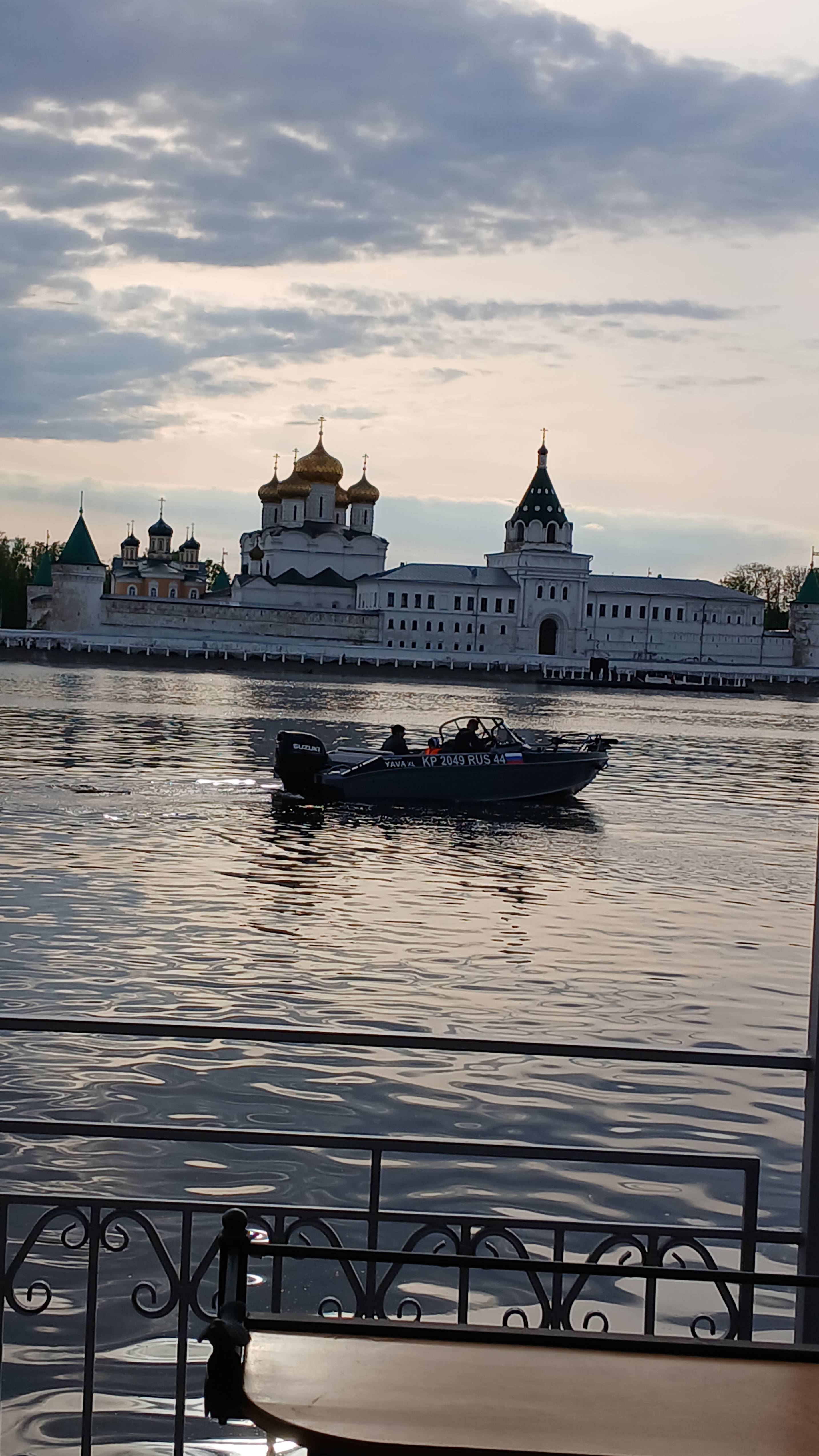 ИПАТЬЕВСКИЙ МОНАСТЫРЬ