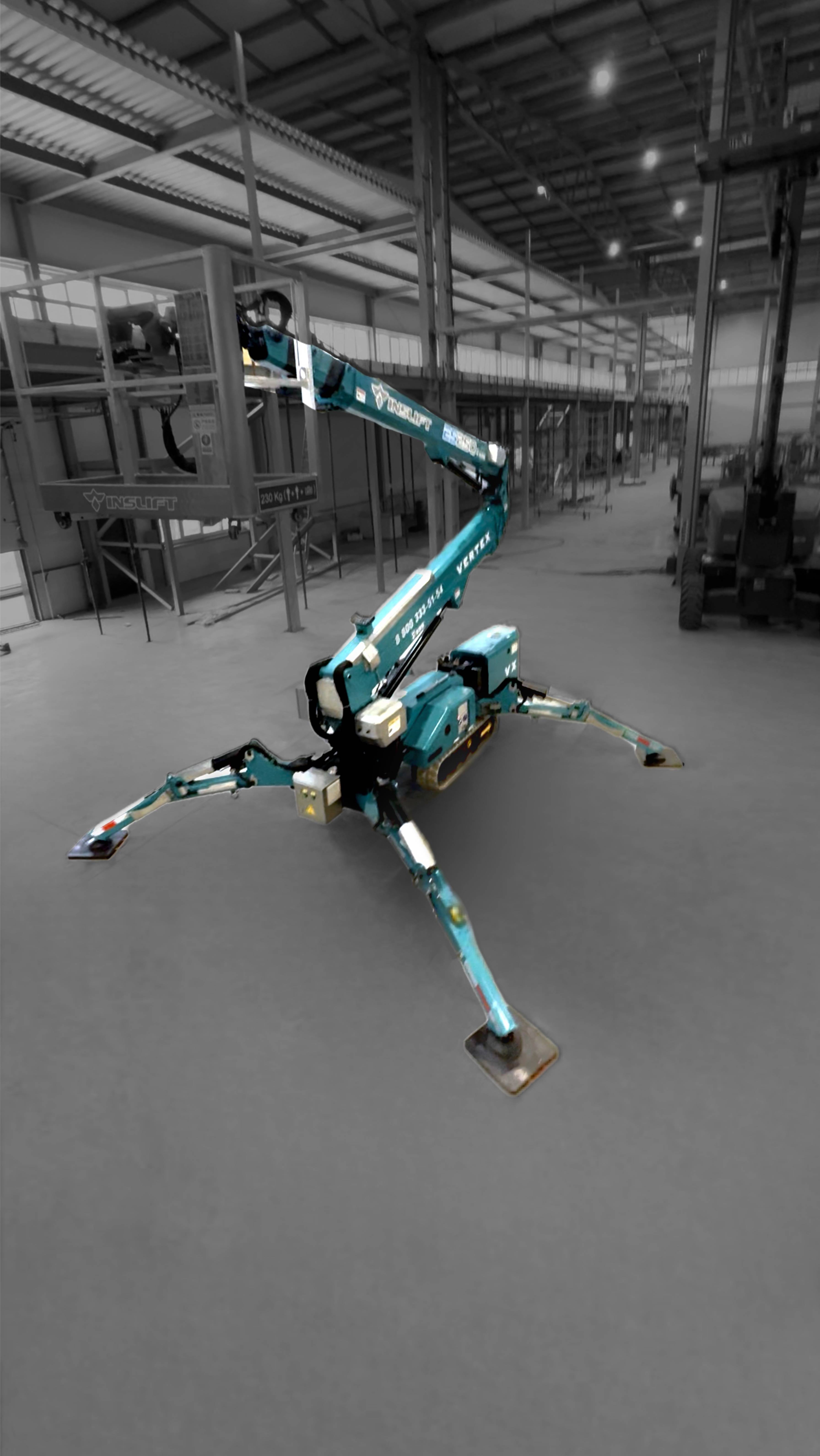 Можно бесконечно смотреть, как раскладывается самоходный подъемник-паук!