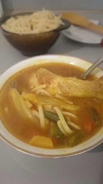 Суп Тхукпа - куриный суп родом из Тибета