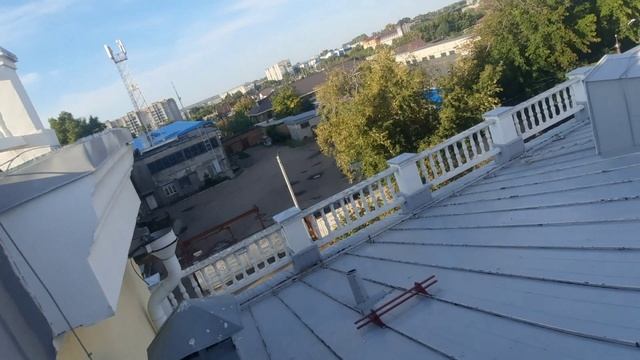 Прогулка по крыше Рубцовского драмтеатра.😊
