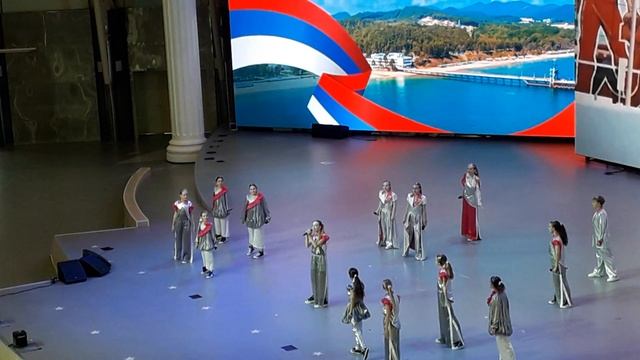 Как поют и танцуют дети. Загадываем желания. Концерт в Амфитеатре. День России в ВДЦ Орлёнок